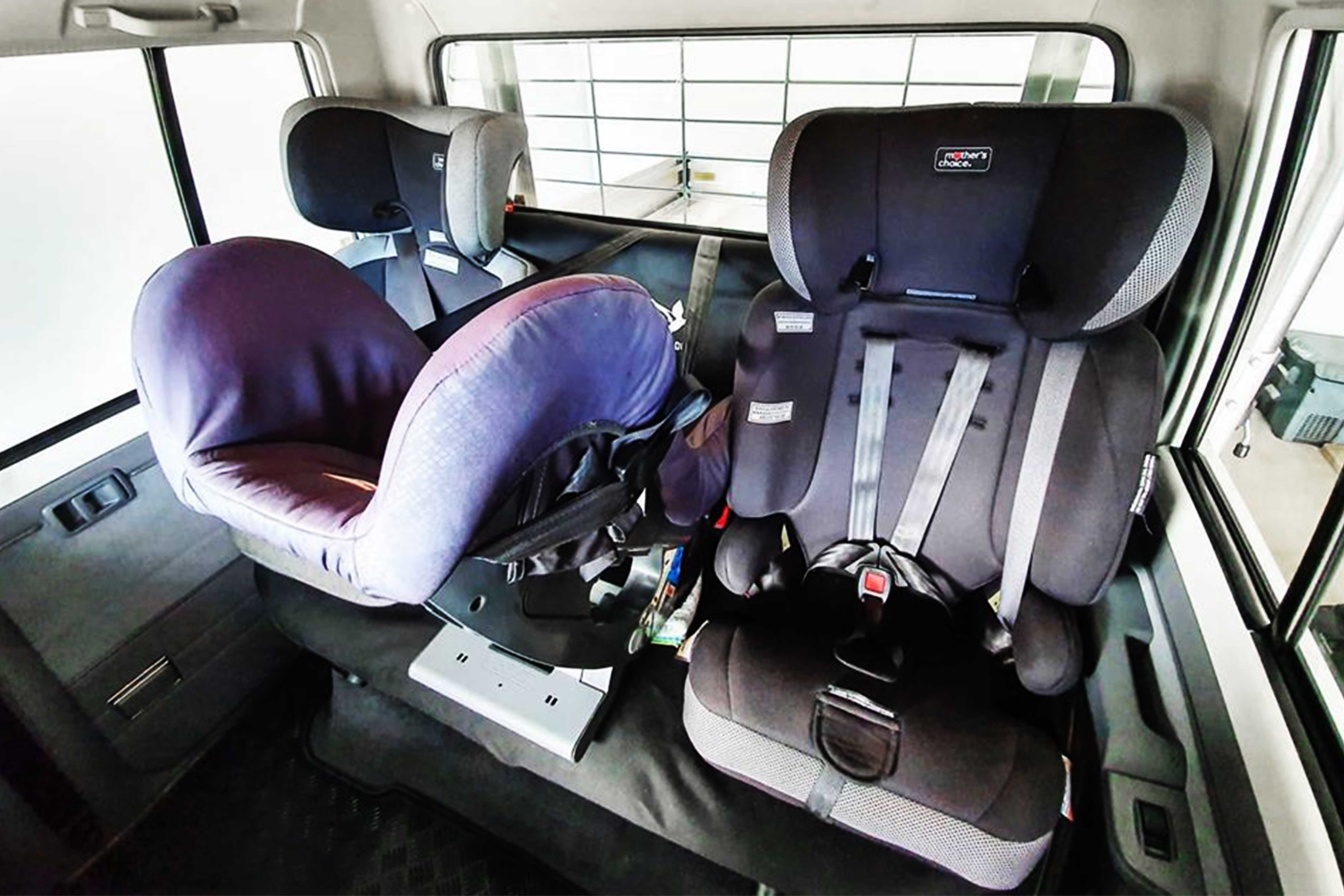 LandCruiser 70 Double-Cab Child Seat Anchor Bracket | NSV AUSTRALIA